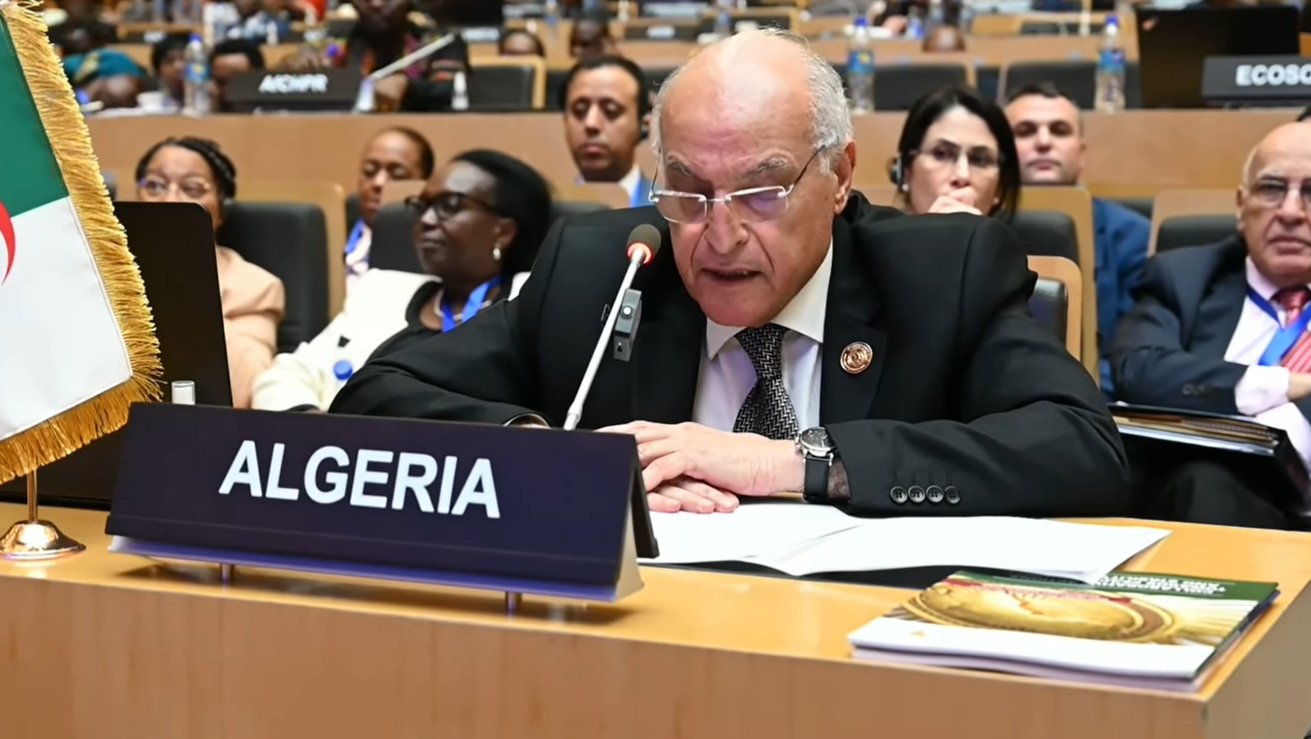 Attaf : l’Algérie oeuvrera à élaborer des solutions en faveur de la ...