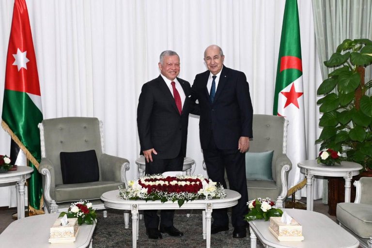 Algerian President Receives Phone Call from King of Jordan – AL24 News